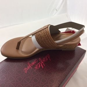 dexflex comfort | Shoes | New Dexflex Comfort Low Wedge Sandals Sz 65 ...